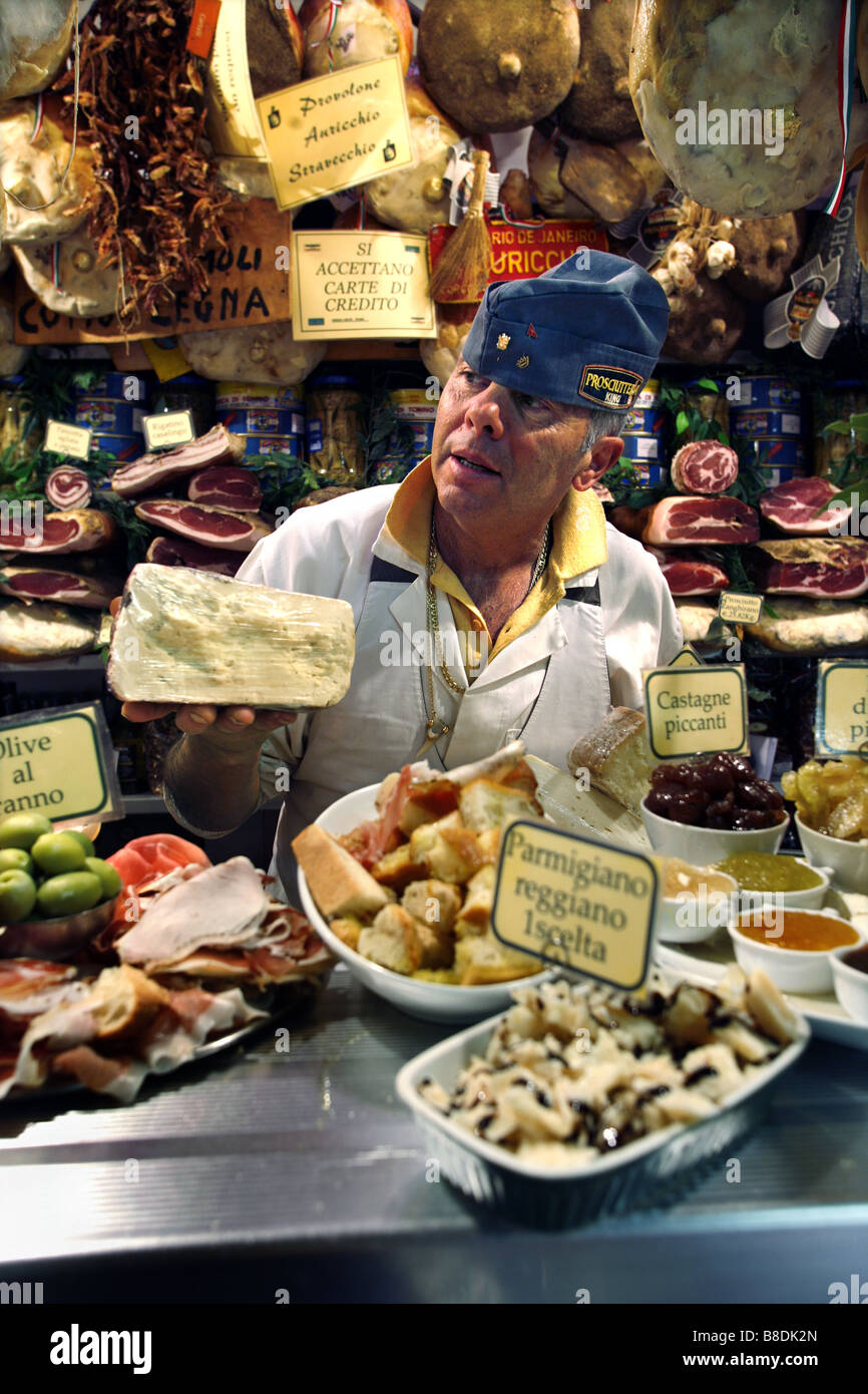 Italian market meat hi-res stock photography and images - Alamy