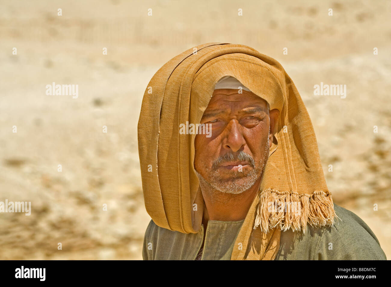 Gallabiya hi-res stock photography and images - Alamy