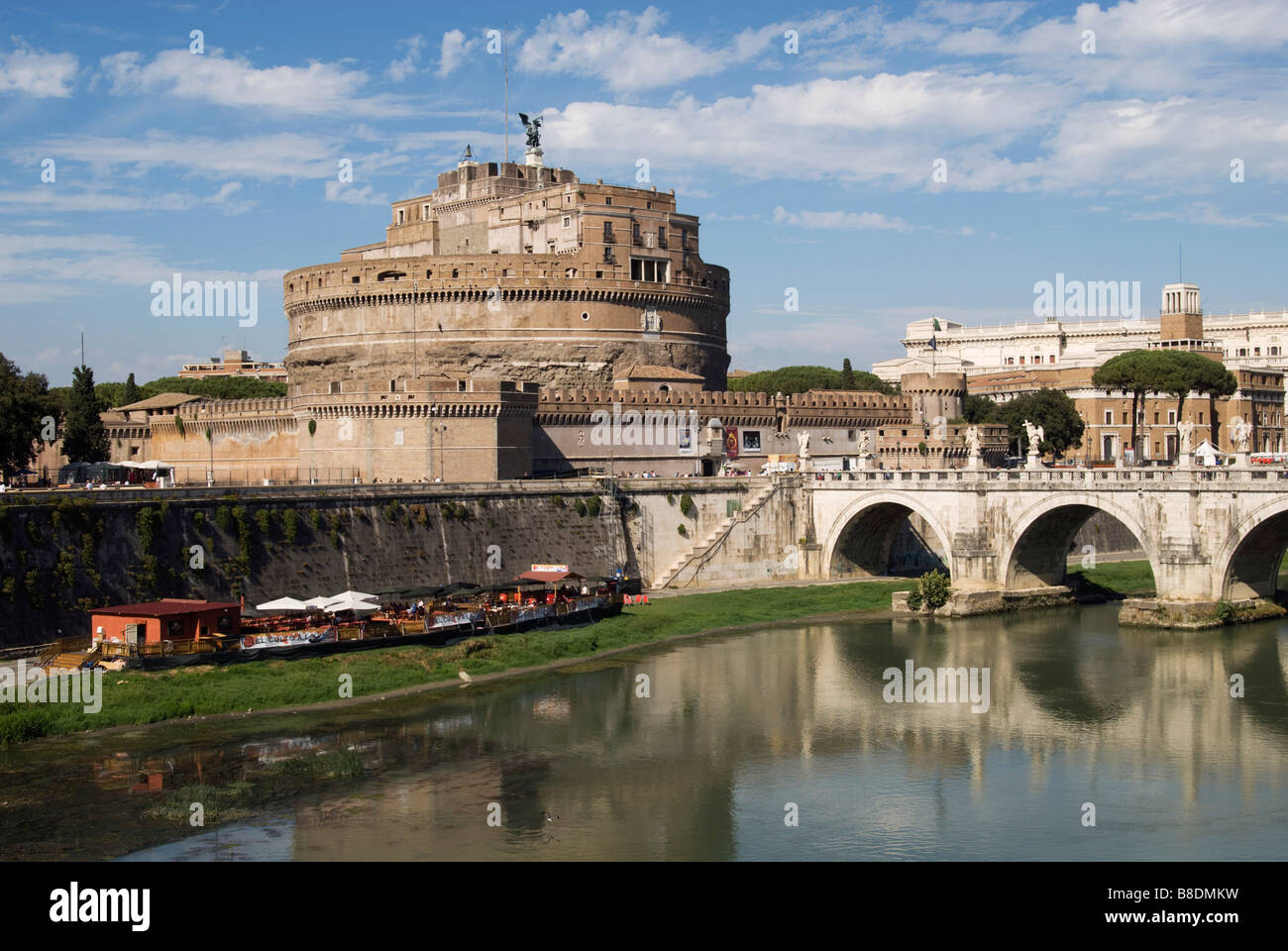 San angelo castle hi-res stock photography and images - Alamy