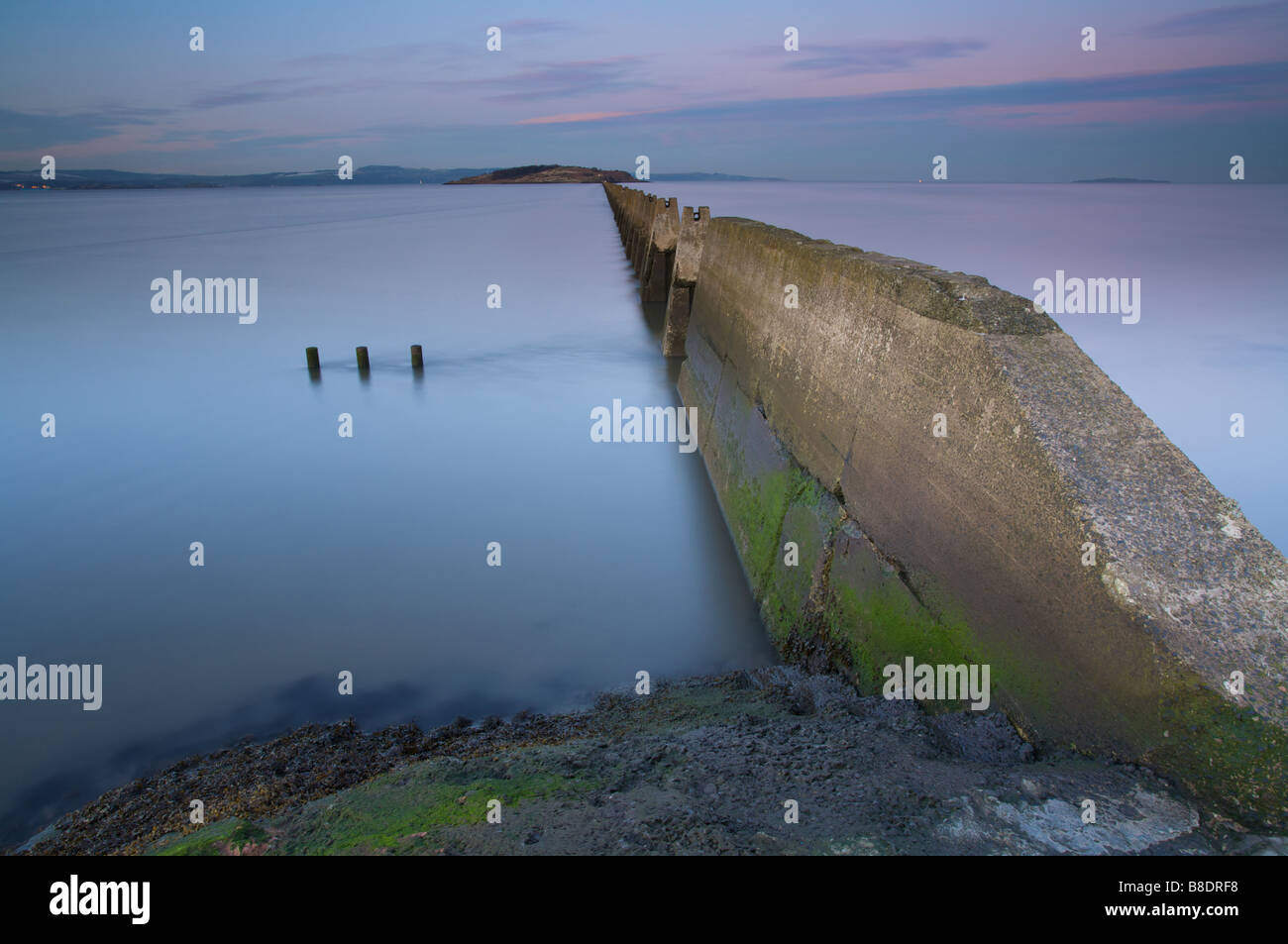 Cramond Island Causeway Stock Photo - Alamy