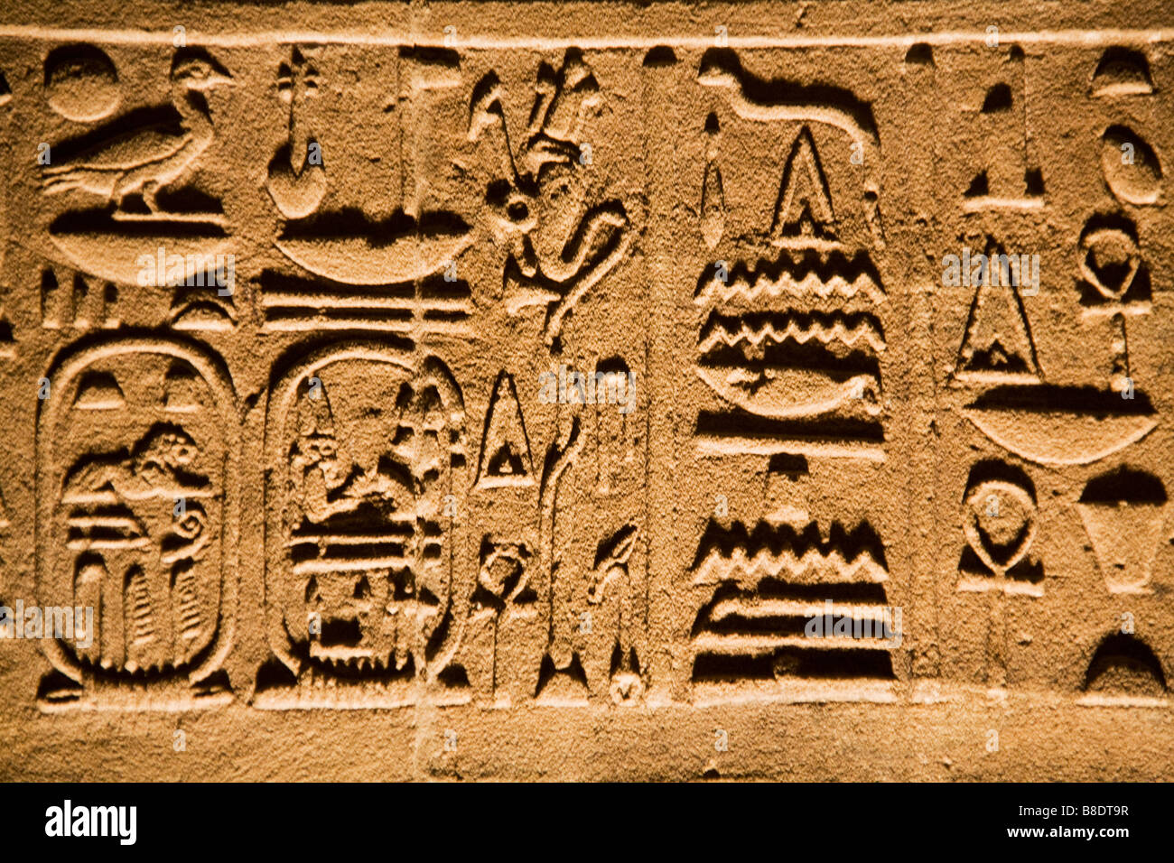 Sacred carvings egypt hi-res stock photography and images - Alamy