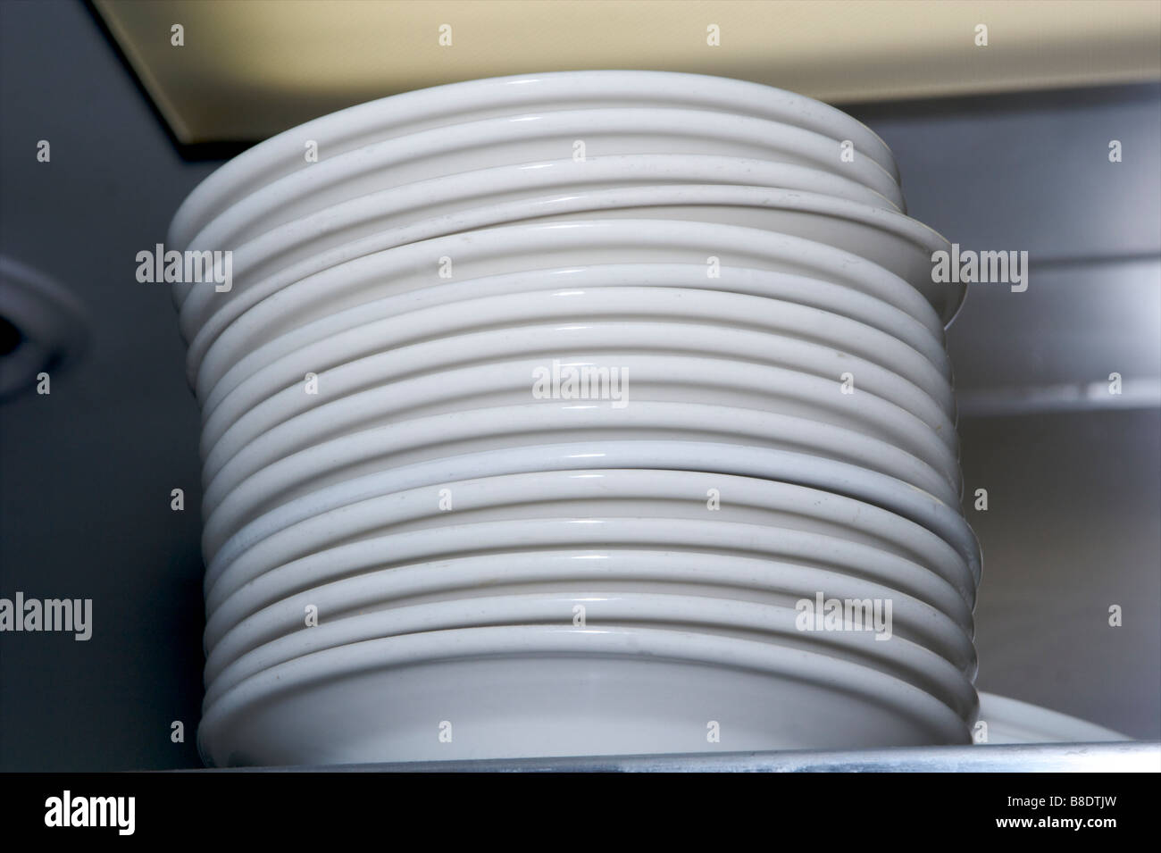 Tall stack dishes hi-res stock photography and images - Alamy