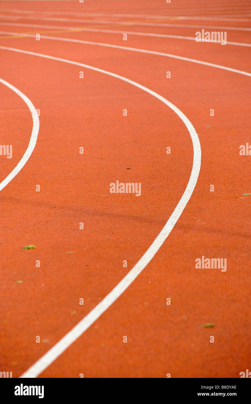 Track bend hi-res stock photography and images - Alamy