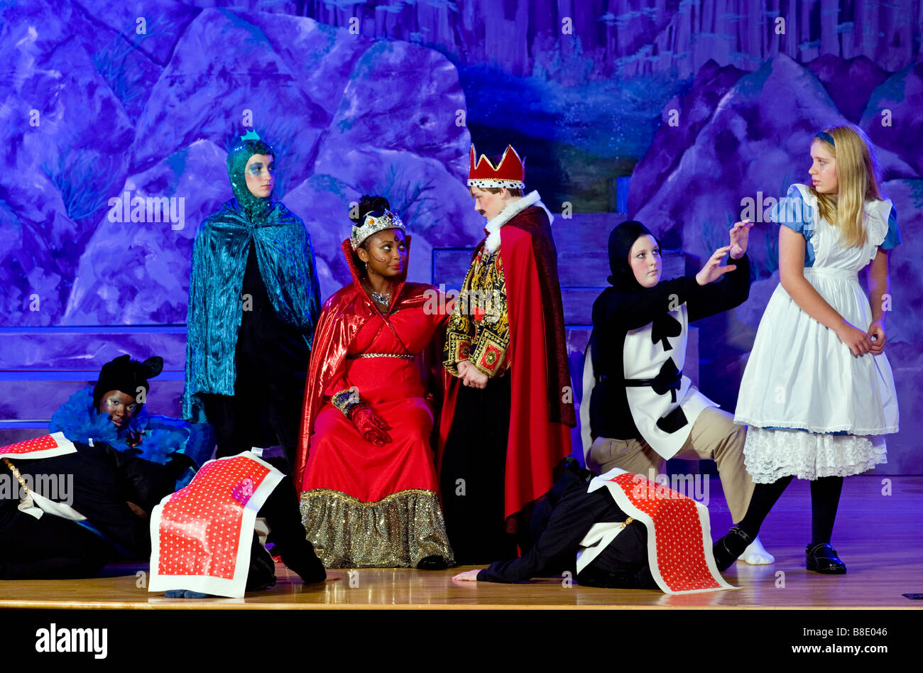 Stage drama hi-res stock photography and images - Alamy