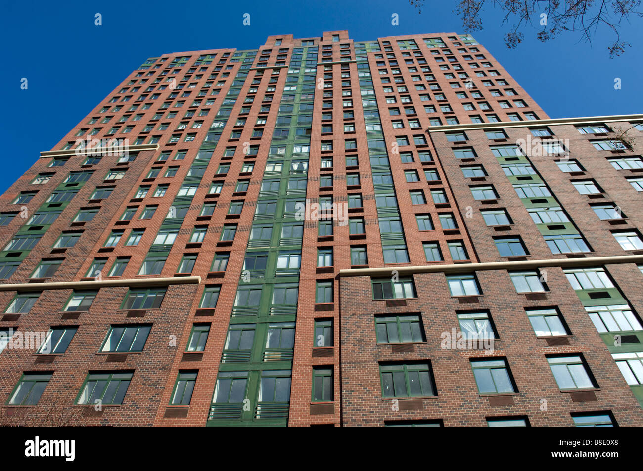 225 Rector Street in the New York neighborhood of Battery Park City ...