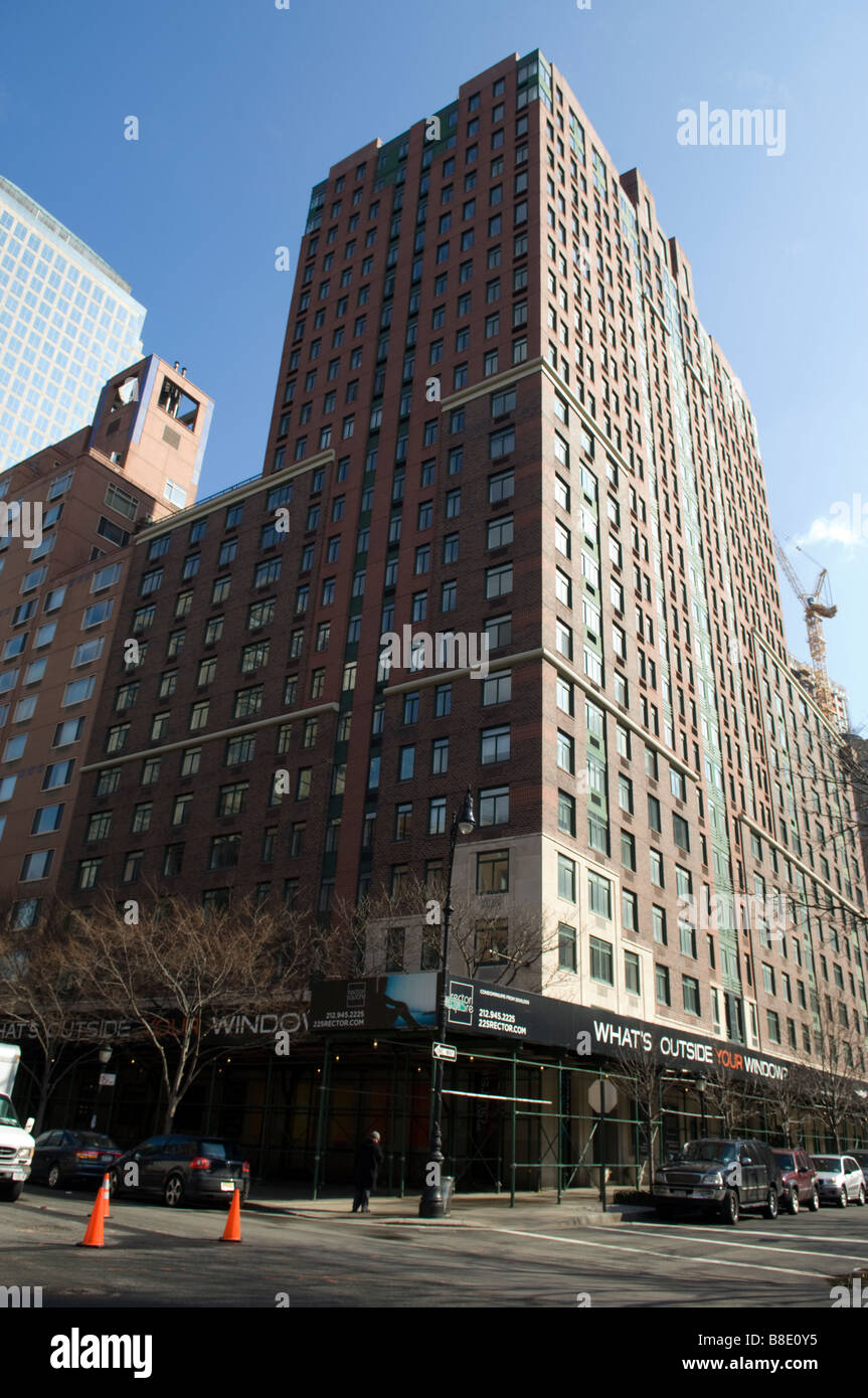 225 Rector Street in the New York neighborhood of Battery Park City ...