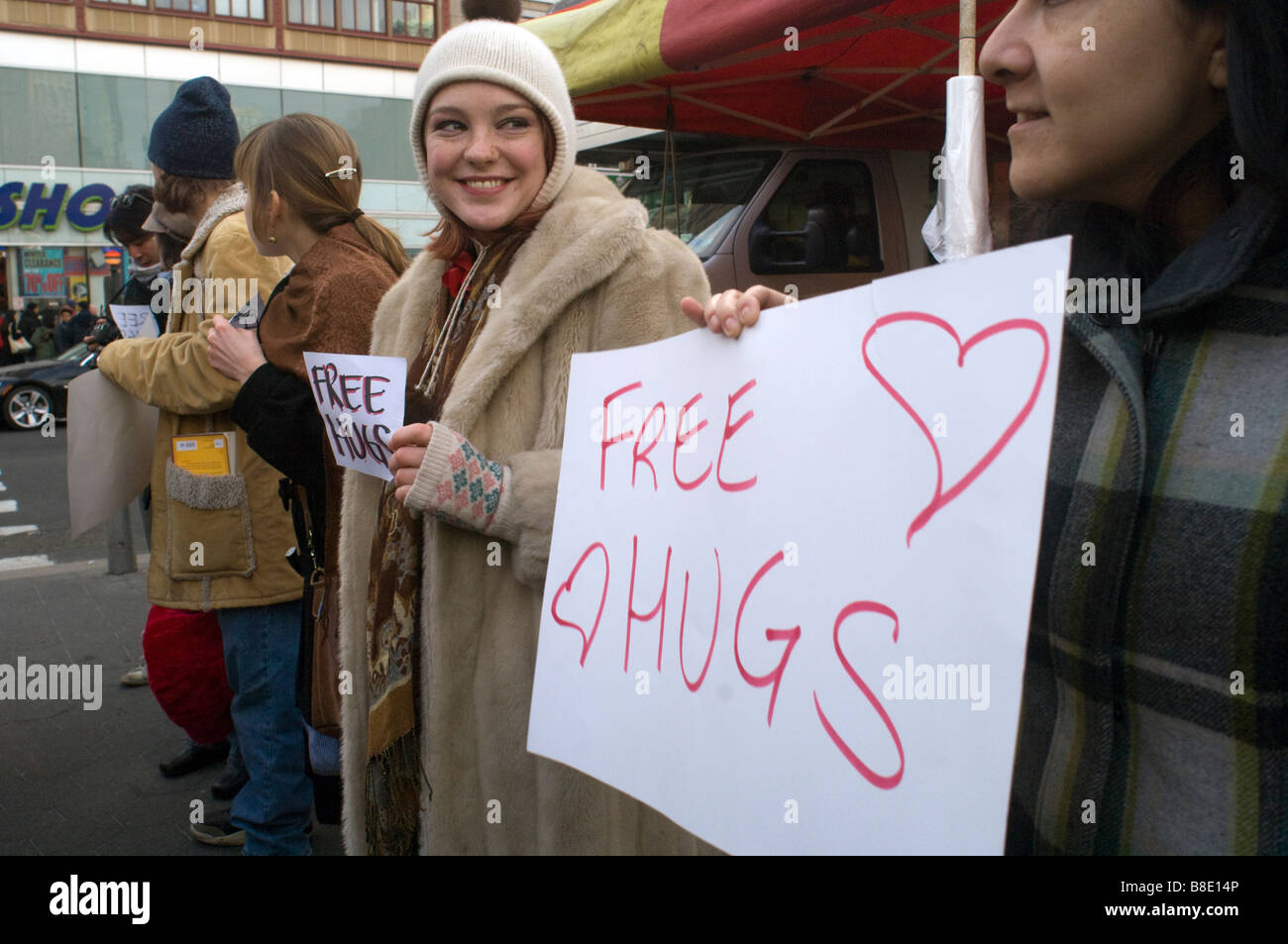 Free hugs hi-res stock photography and images - Alamy