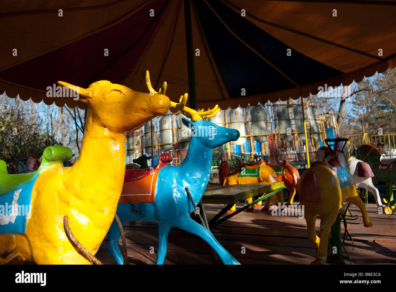 Abandoned amusement park rides hi-res stock photography and images - Alamy