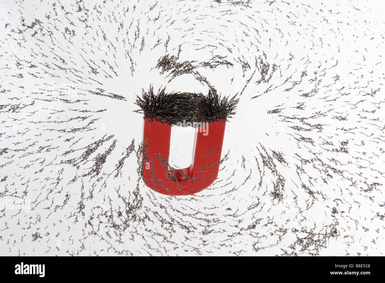 Iron filing hi-res stock photography and images - Alamy