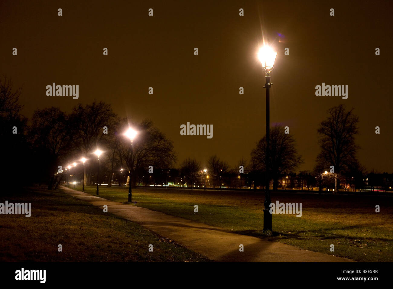 Clapham common at night, south London Stock Photo - Alamy