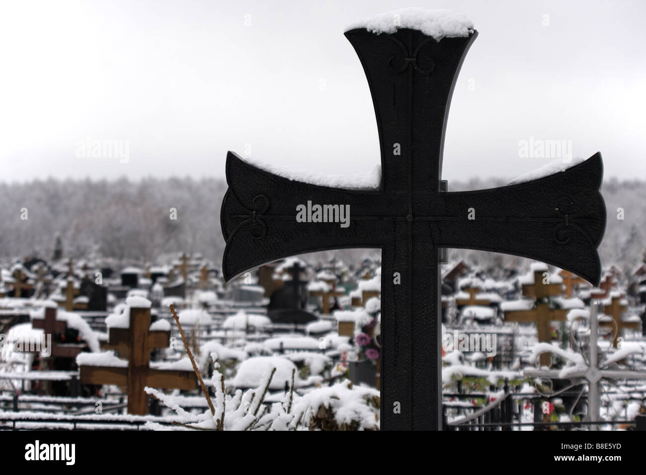 Christian cemetery hi-res stock photography and images - Alamy