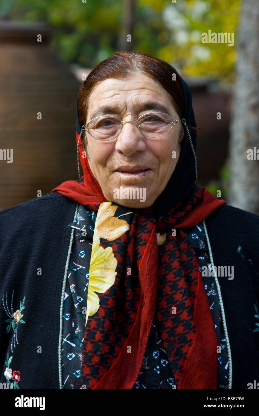 Turkish woman headscarf hi-res stock photography and images - Alamy