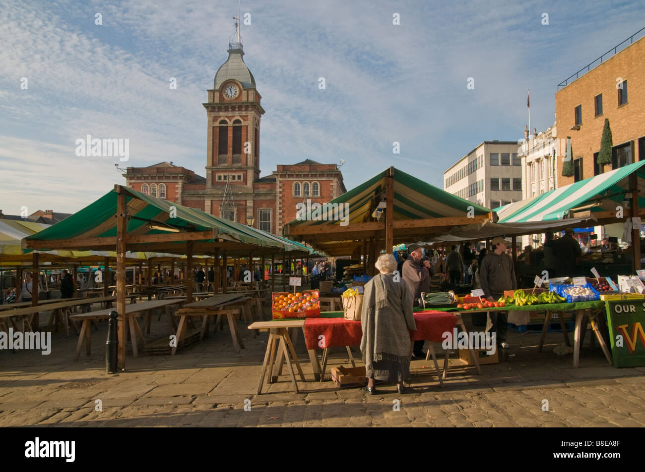 Market town centre hi-res stock photography and images - Alamy