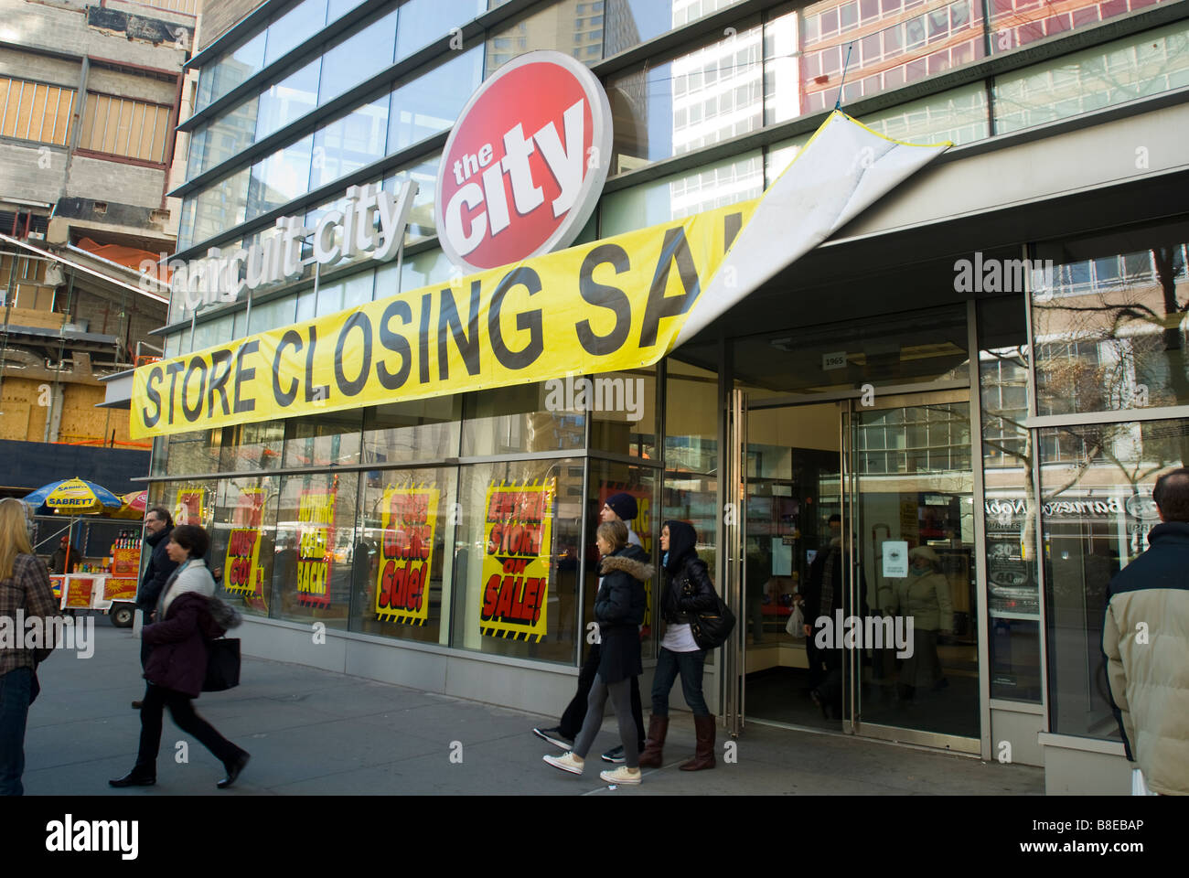 A Circuit City electronics store in the Lincoln Square neighborhood of ...