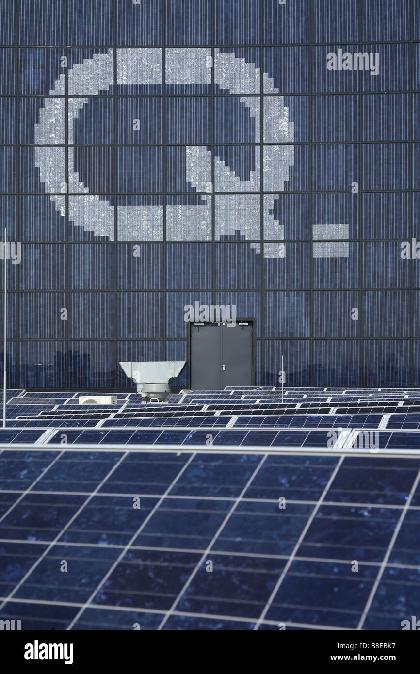 Letter q logo hi-res stock photography and images - Alamy