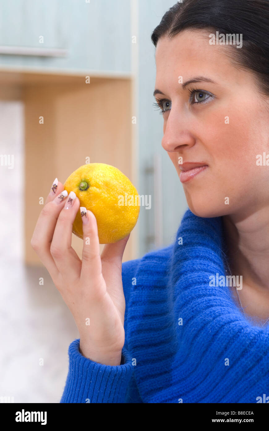 Lemon profile hi-res stock photography and images - Alamy