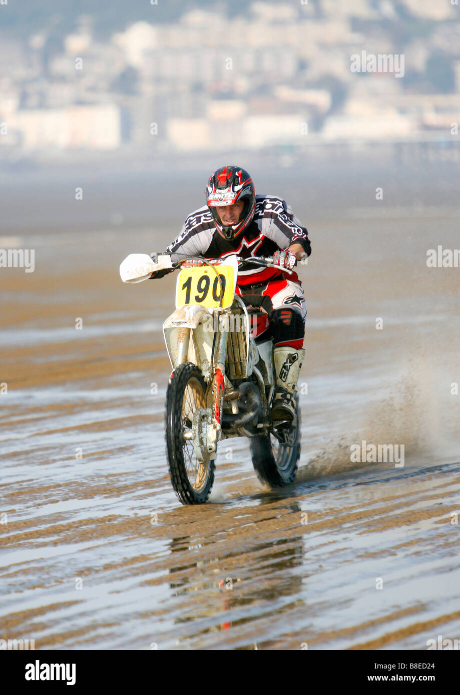 Motorcycle racing uk hi-res stock photography and images - Alamy
