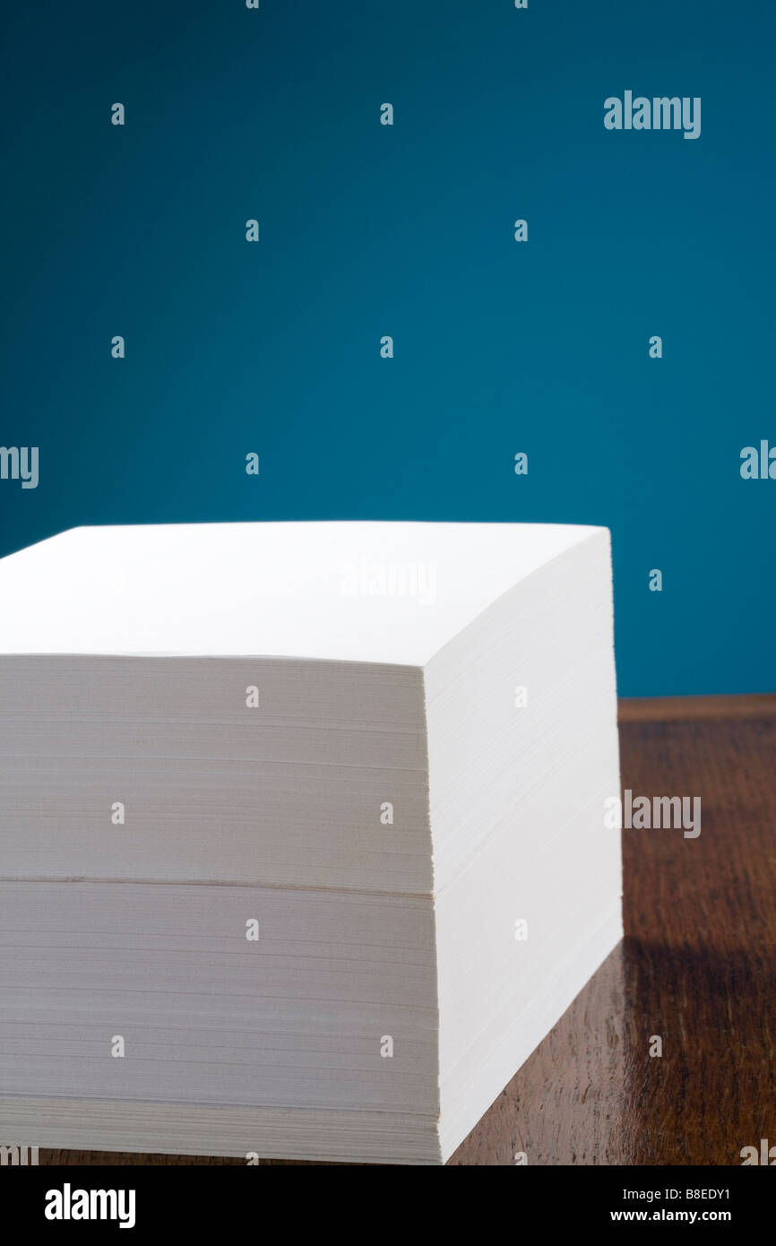 Stack of paper hi-res stock photography and images - Alamy