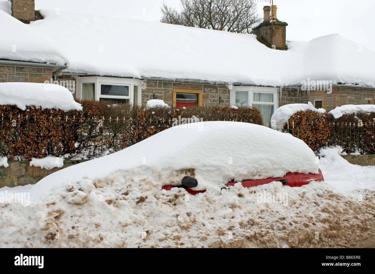 Tomintoul winter hi-res stock photography and images - Alamy