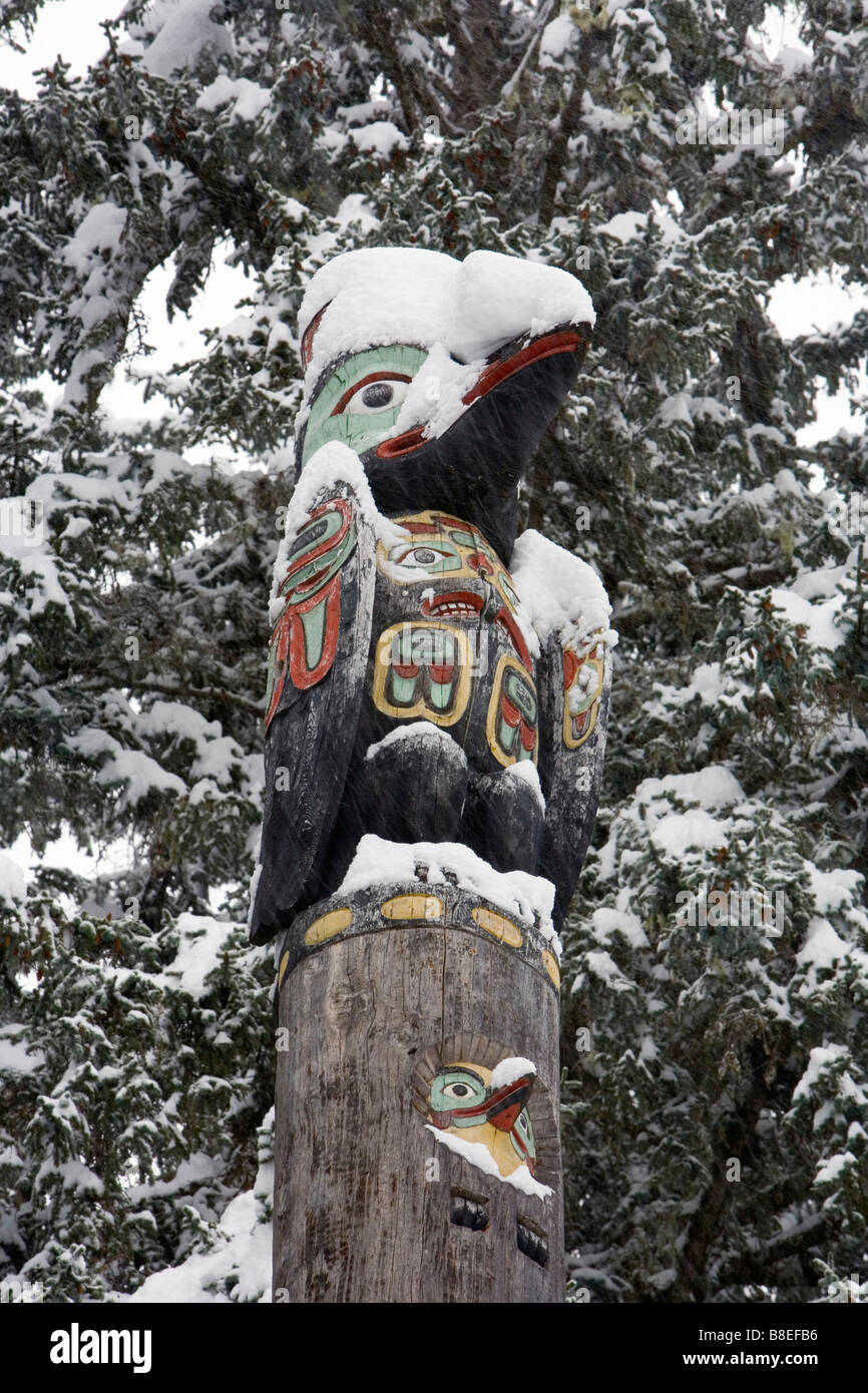 Raven totemic figure on Tlingit totem pole at Auke Bay recreation area ...
