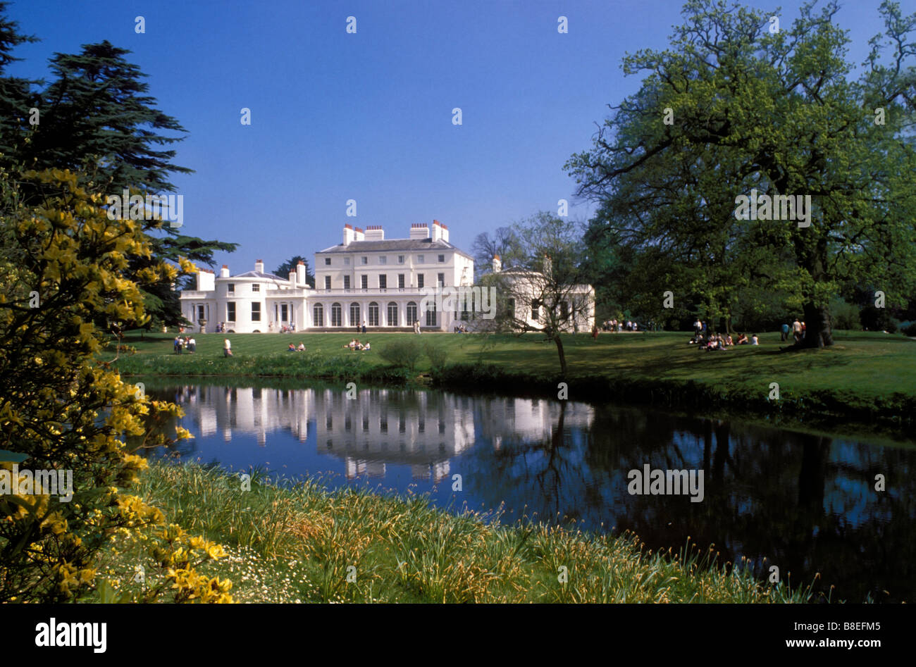 Frogmore House Windsor High Resolution Stock Photography and Images - Alamy