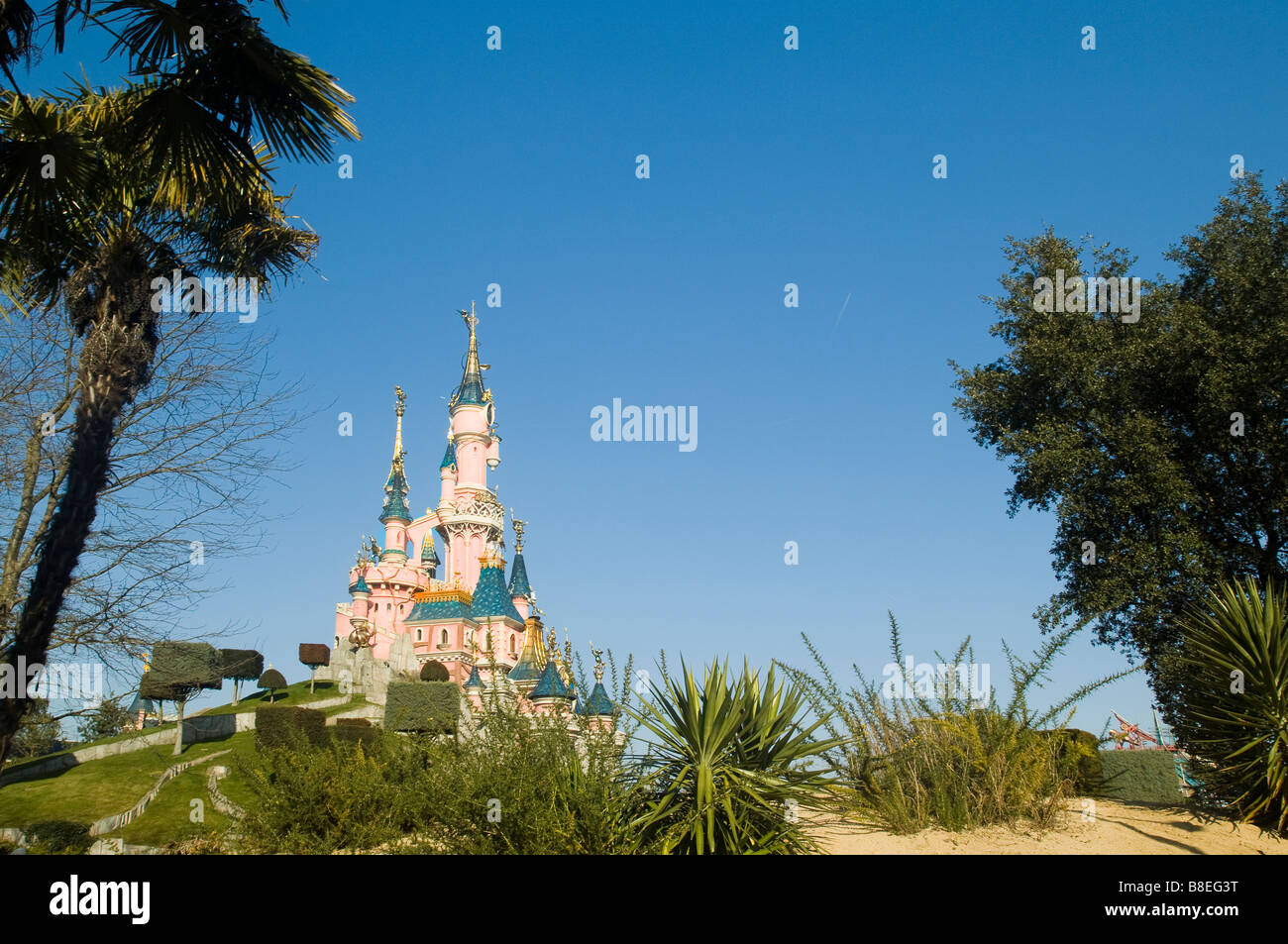 Magic Kindom castle in Disneyland paris Stock Photo - Alamy