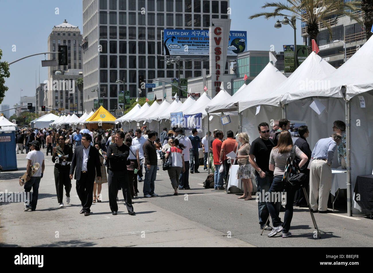 Change booth hi-res stock photography and images - Alamy