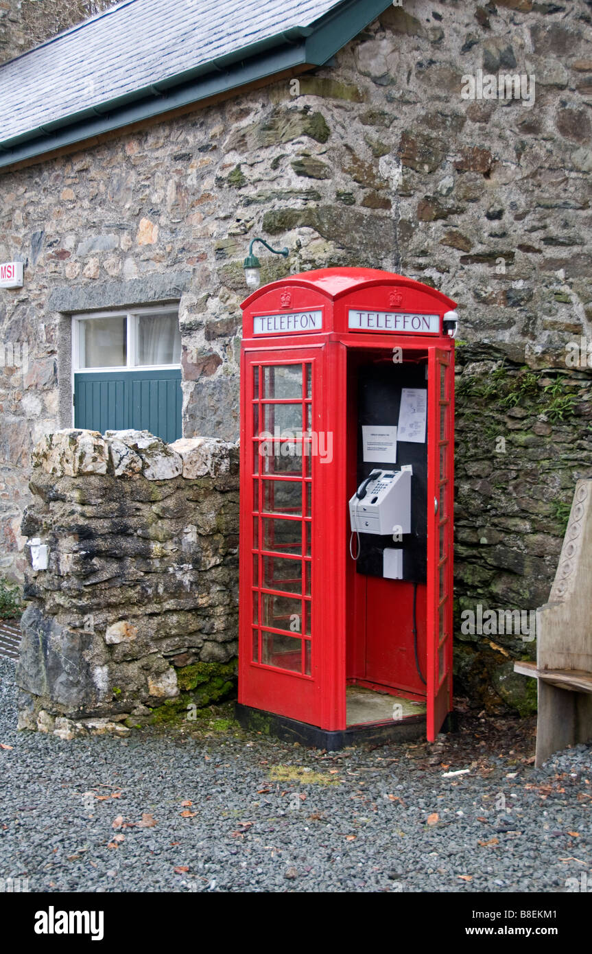 Welsh telephone box, Beddgelert, Snowdonia, North Wales Stock Photo - Alamy