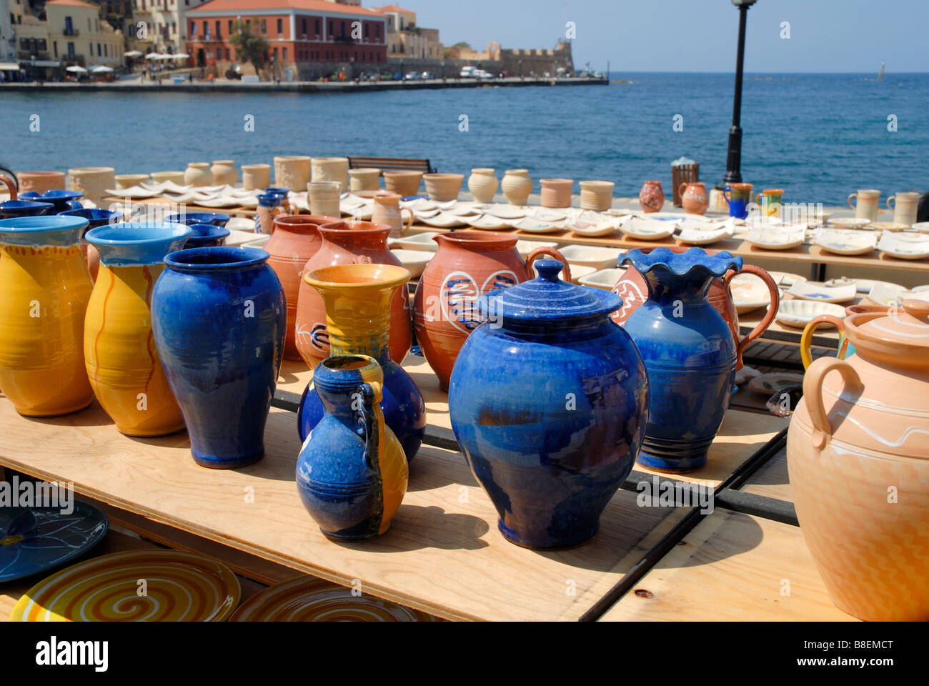 Theseus pottery hi-res stock photography and images - Alamy