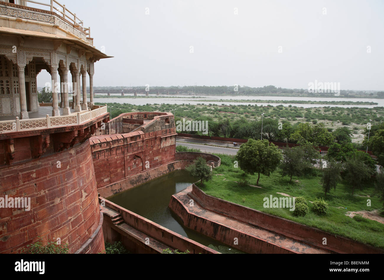 The agra fort hi-res stock photography and images - Alamy