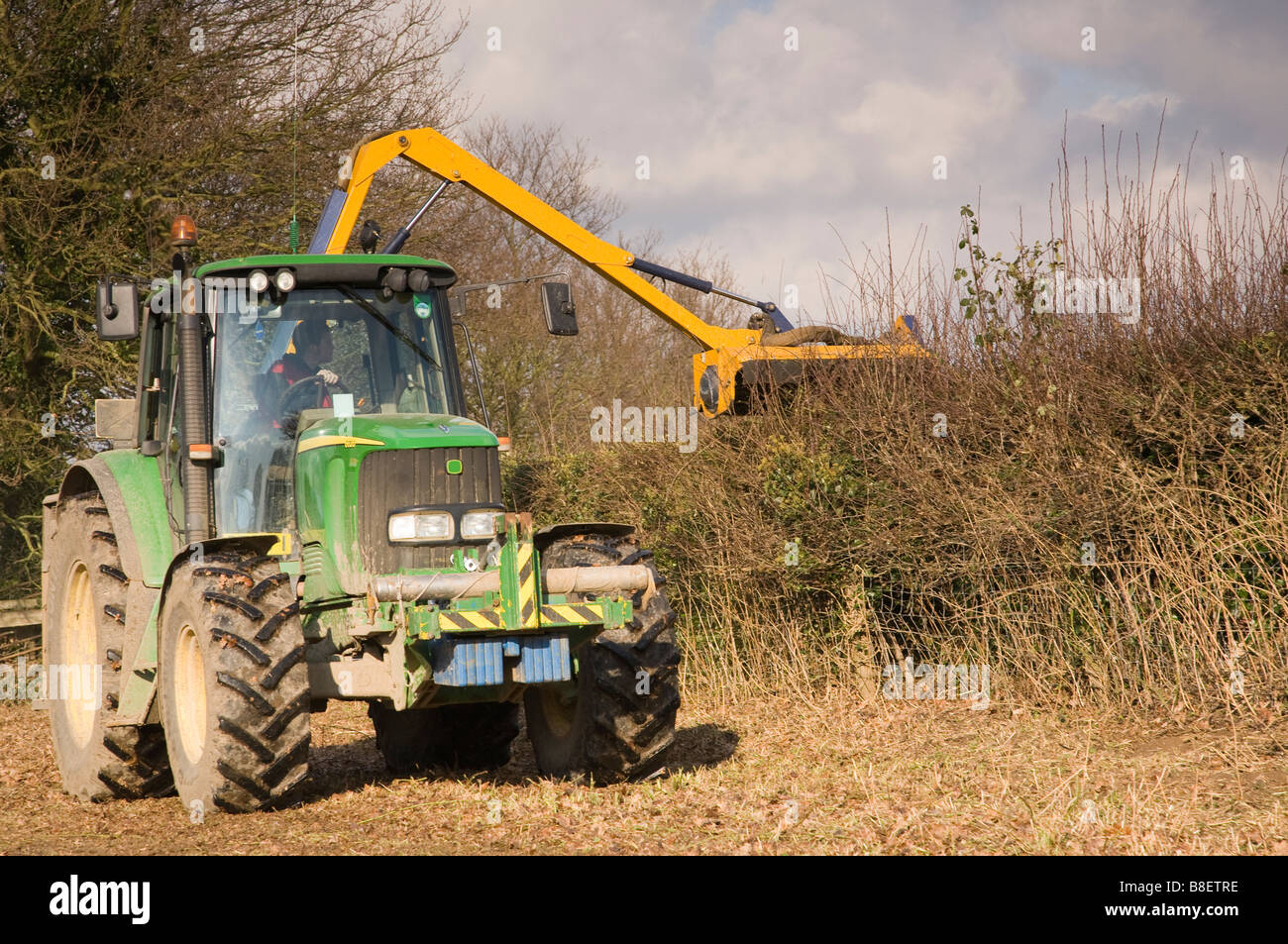 Hedge cutting farm hi-res stock photography and images - Alamy