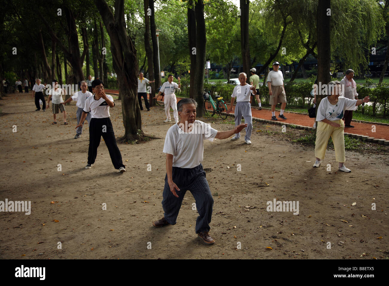 Taiwan, Taipei, tai chi practitioners, morning in Taipei Stock Photo ...
