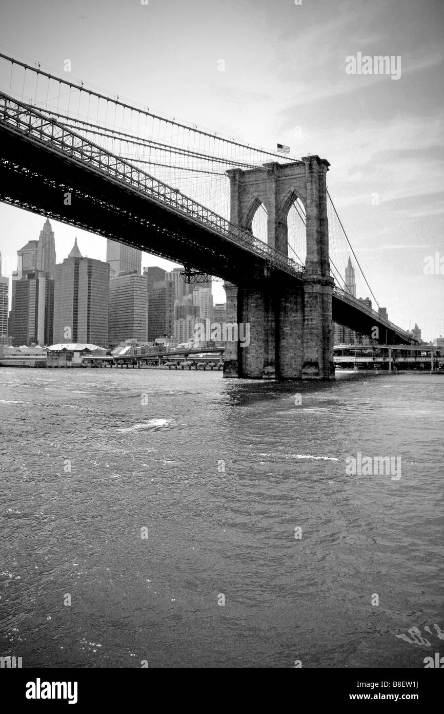 City bridge Black and White Stock Photos & Images - Alamy