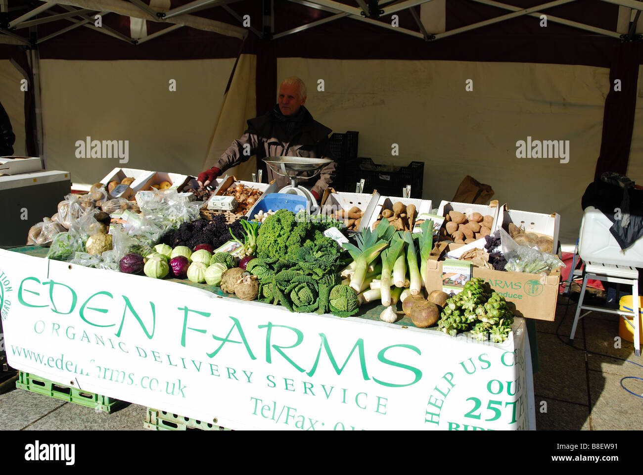 Farmers Market Old Market Square Nottingham Stock Photo - Alamy