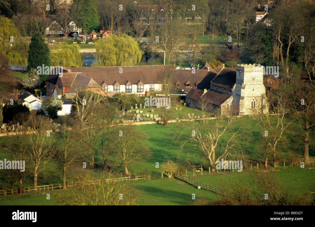 From the oxfordshire village of goring hi-res stock photography and ...