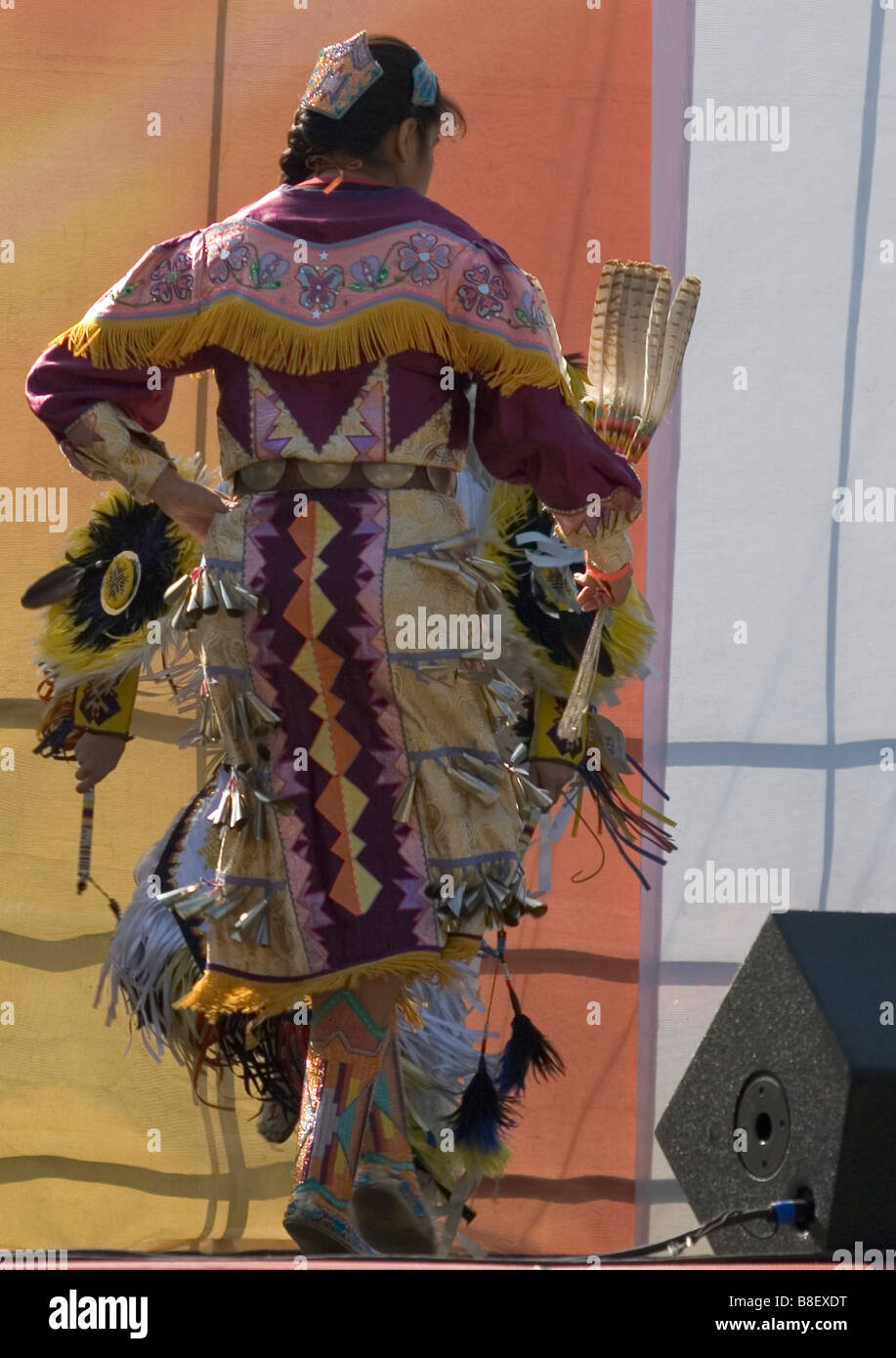 Native American dance troupe perform Native American Eagle Spirit Dance ...