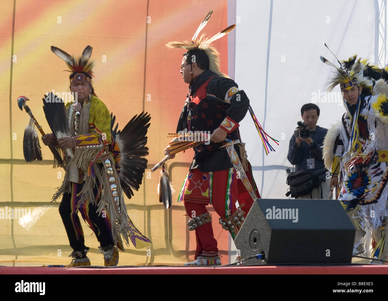 Eagle spirit dance hi-res stock photography and images - Alamy