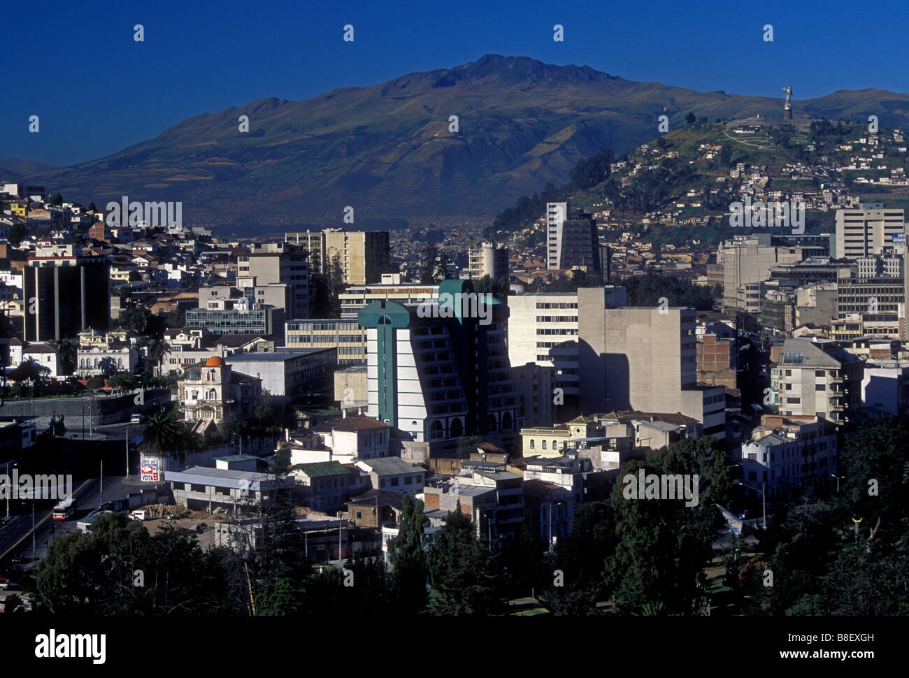 Ecuadorean architecture hi-res stock photography and images - Alamy