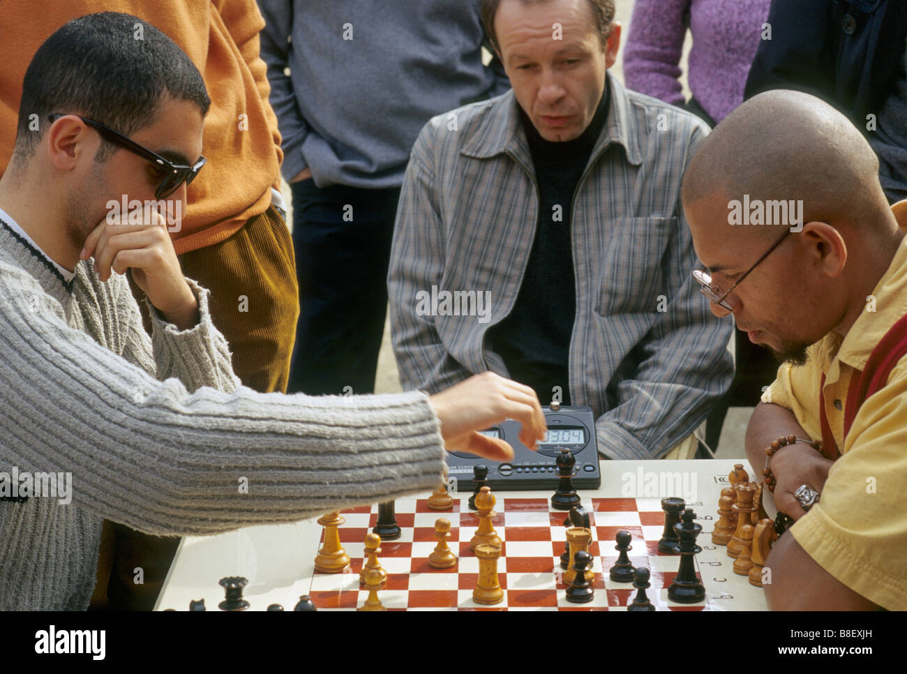 Chess players at Luxembourg Gardens in Paris France Stock Photo - Alamy