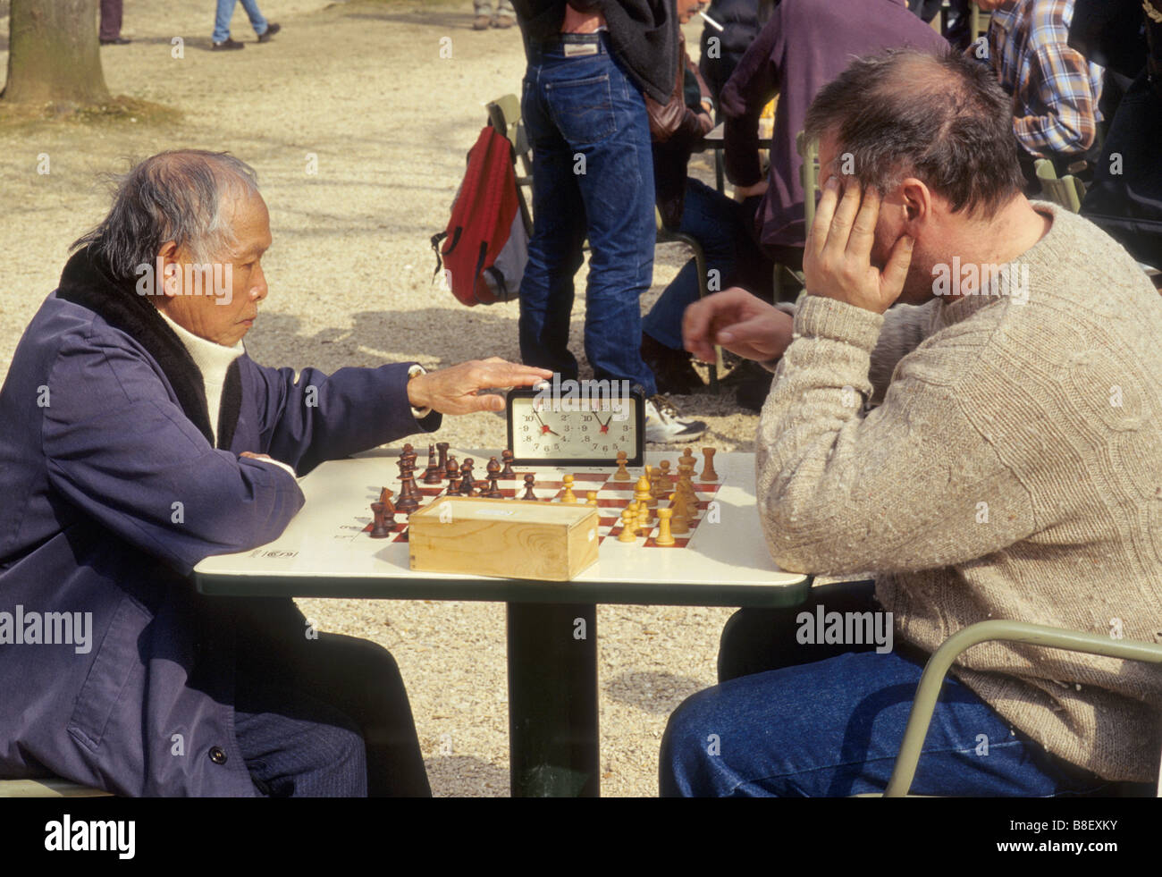 Chess players at Luxembourg Gardens in Paris France Stock Photo - Alamy