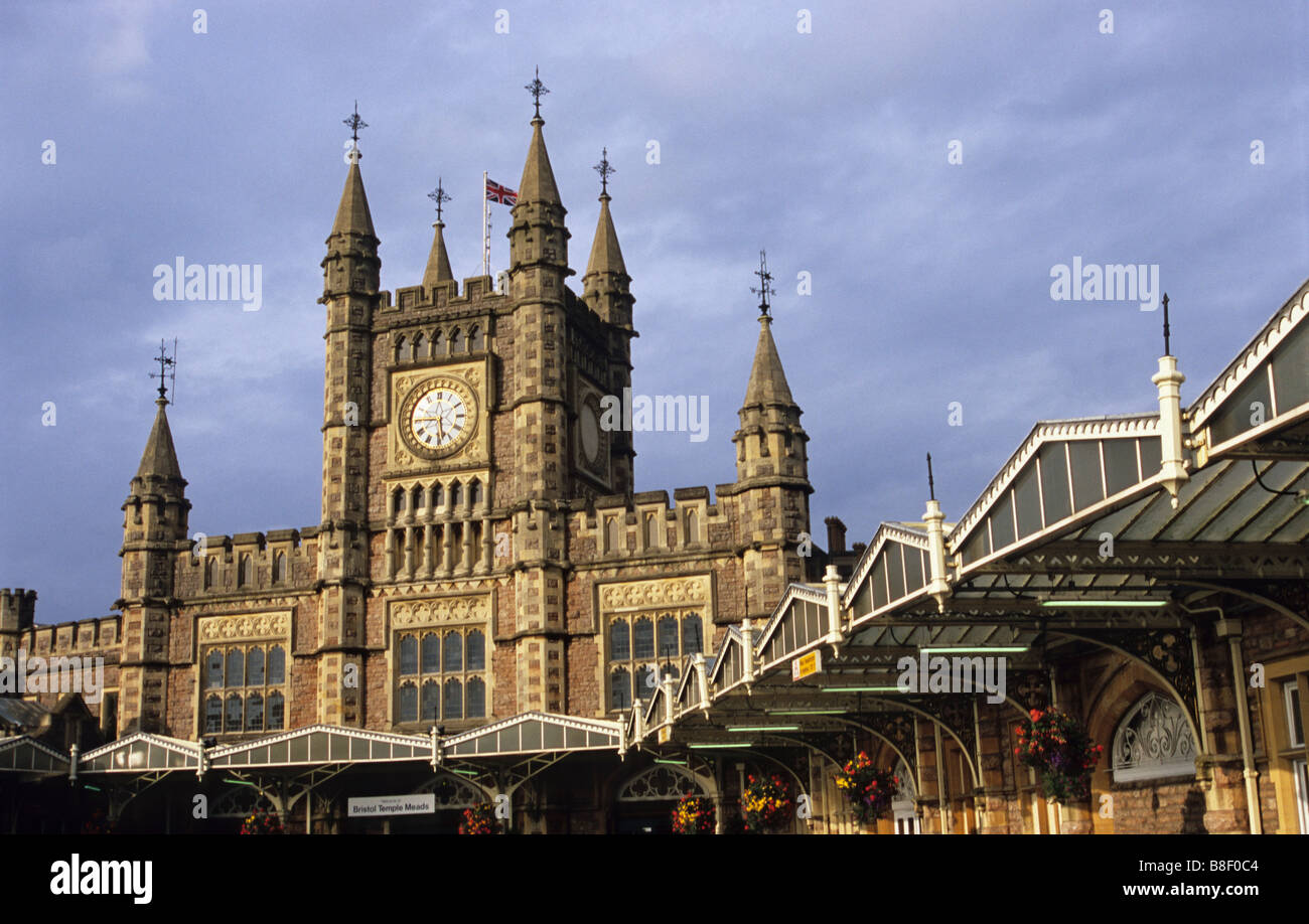 Railway station, Bristol, UK Stock Photo - Alamy