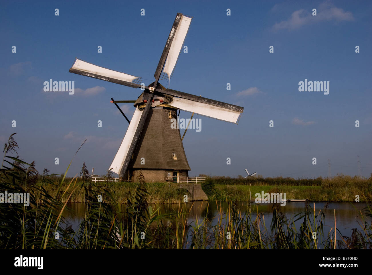 Traditional dutch windmill hi-res stock photography and images - Alamy