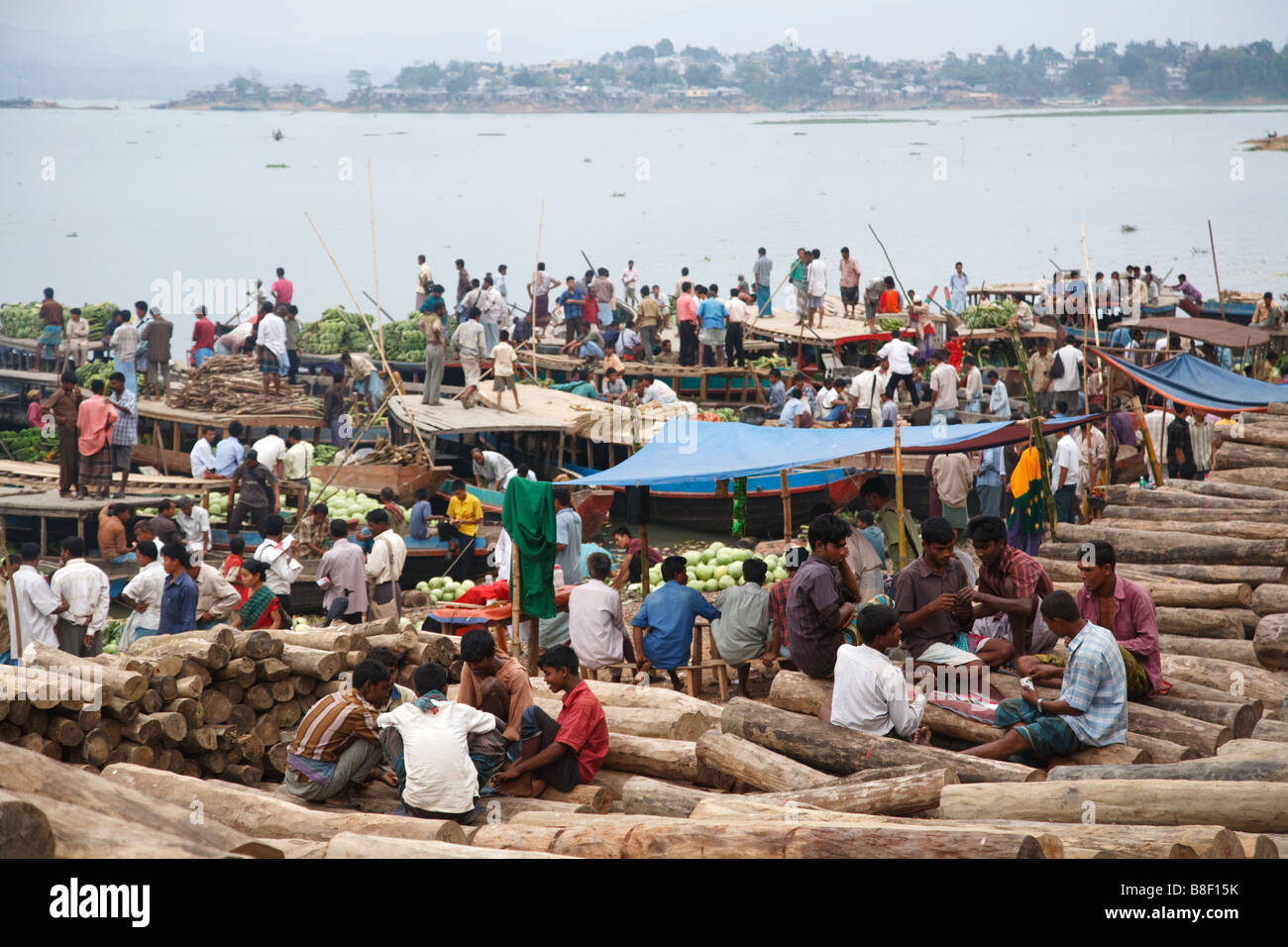 The market and a boat ferry bier on the shore of Kaptai Lake in ...