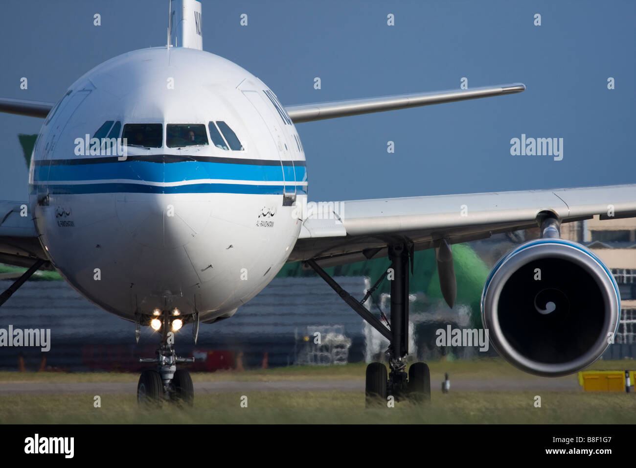 Kuwait Airways Airbus A300B4-605R taxiing for departure at London ...