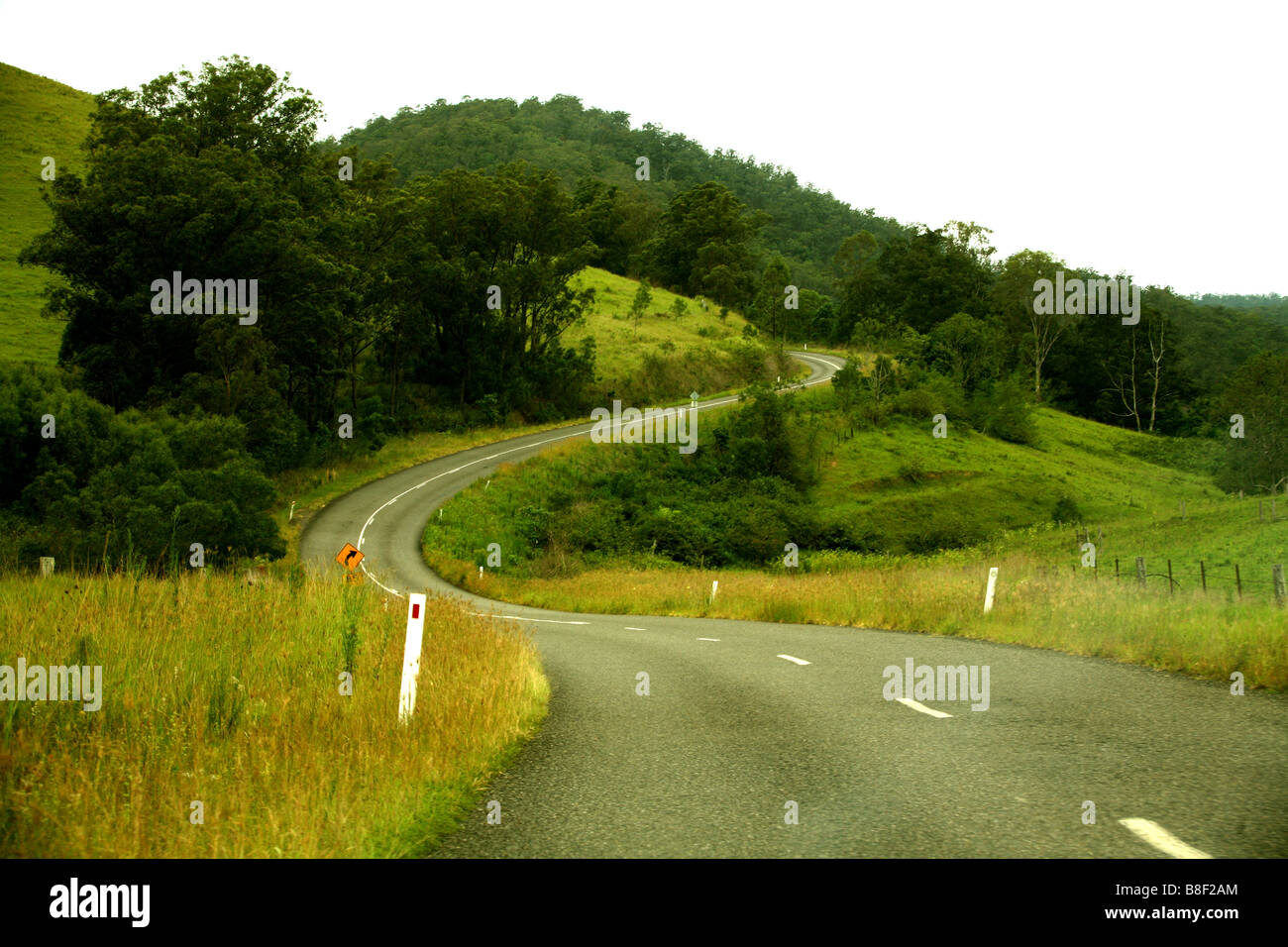 Curvy hi-res stock photography and images - Alamy