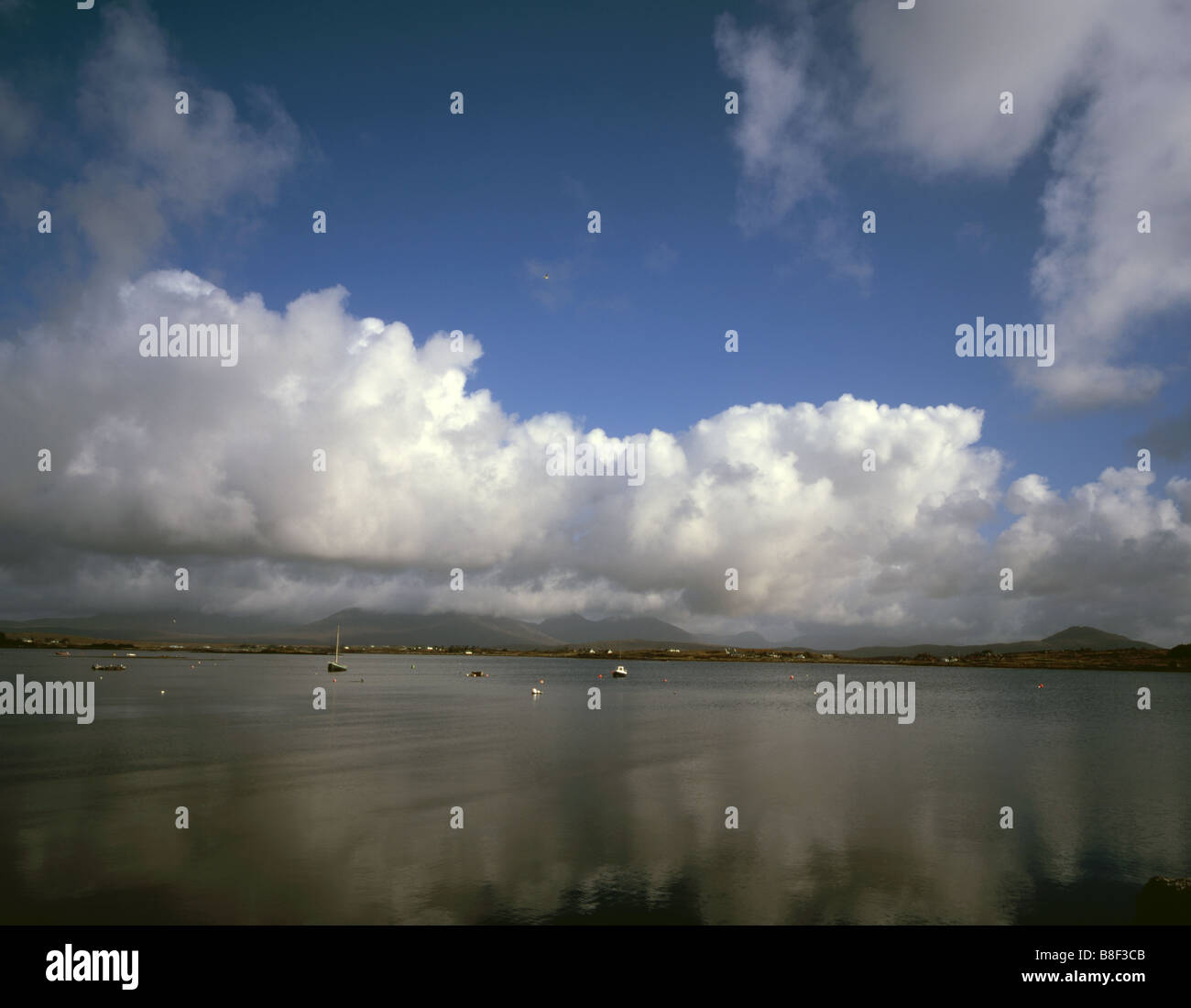 Roundstone bay mamturk mountains in hi-res stock photography and images ...
