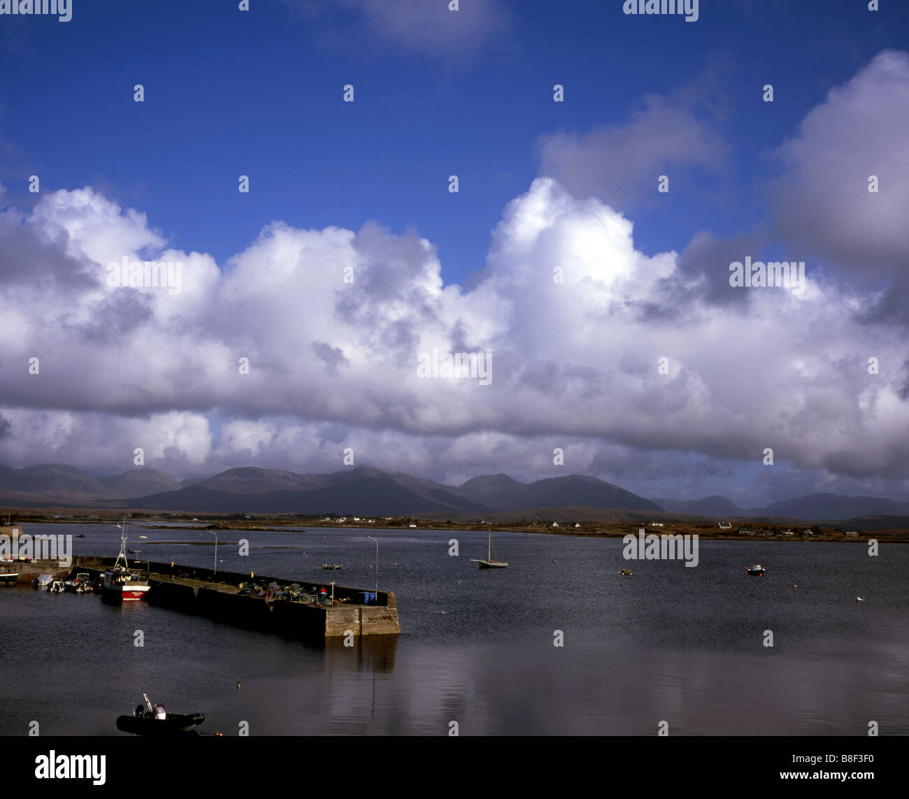 Roundstone bay mamturk mountains in hi-res stock photography and images ...