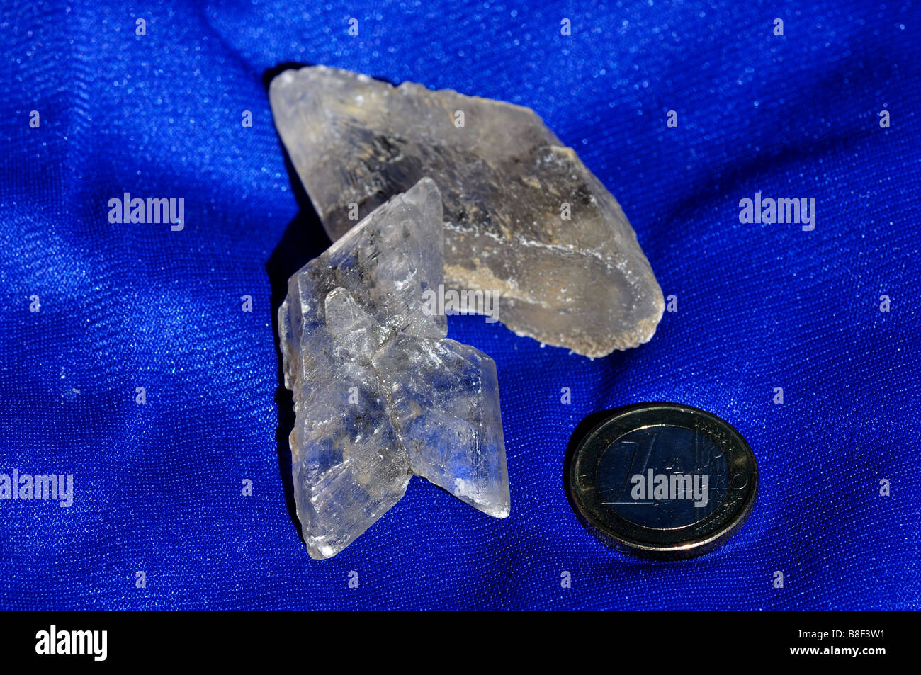 Gypsum crystal twin Stock Photo - Alamy