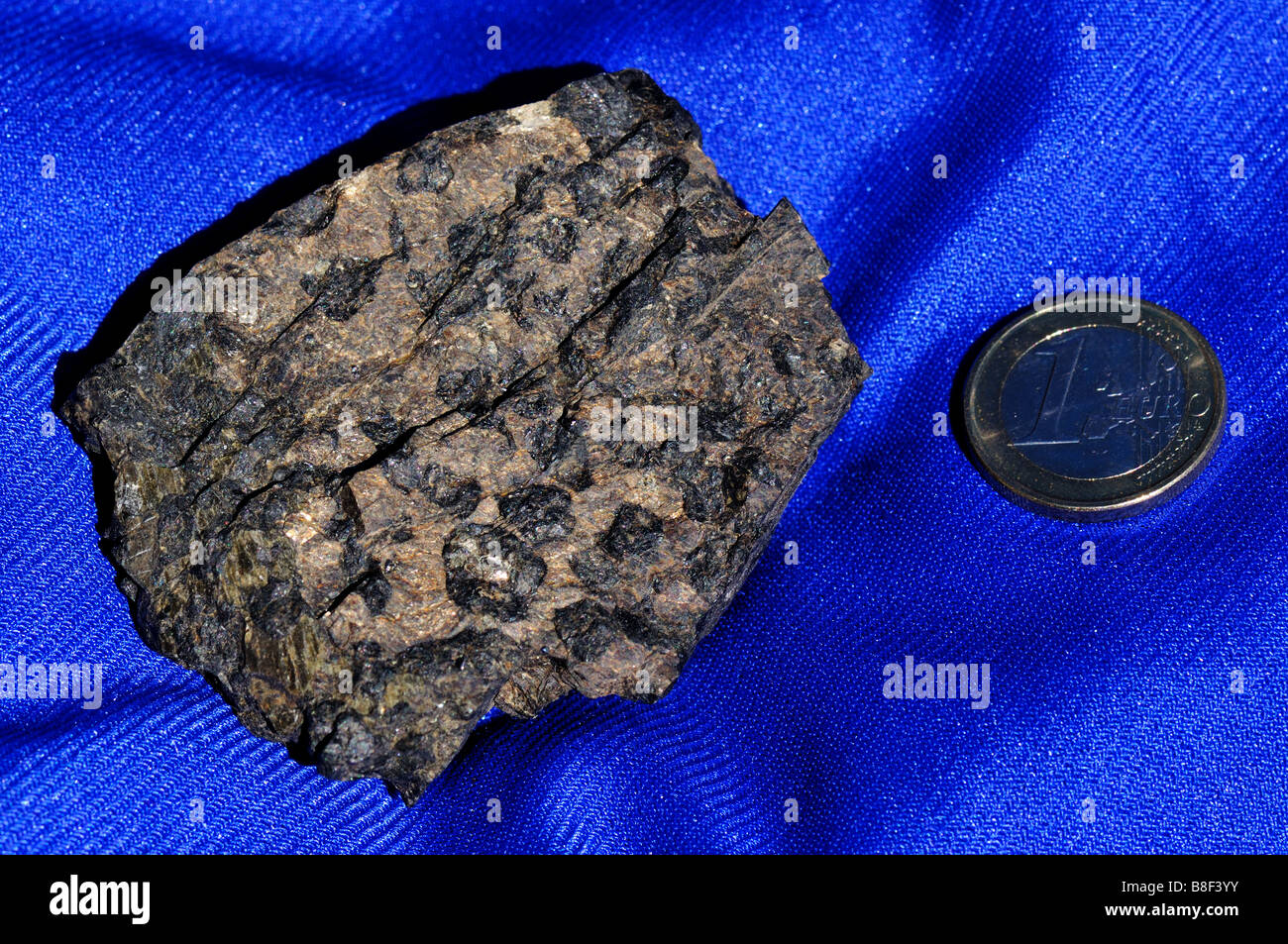 Pyroxene hi-res stock photography and images - Alamy