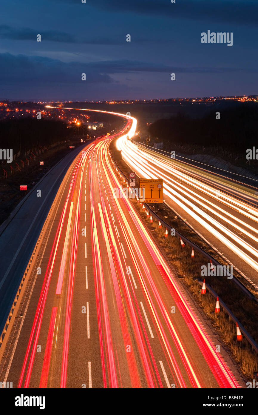Junction 28 m1 motorway hi-res stock photography and images - Alamy